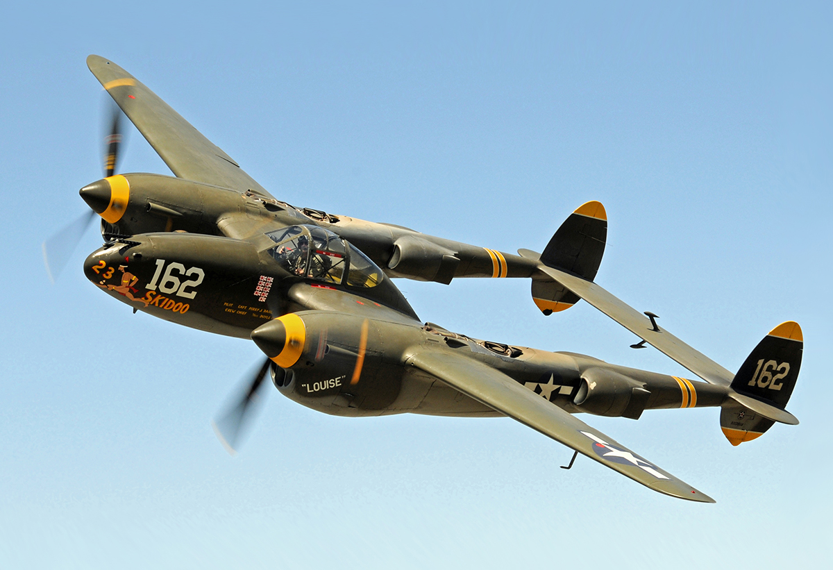 Best 13 American WW2 Fighter Planes